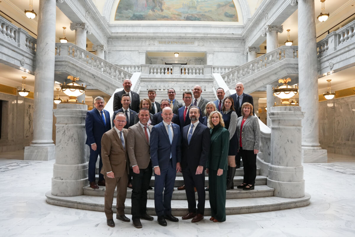 Higher ed and state leaders sign joint resolution centered on students ...